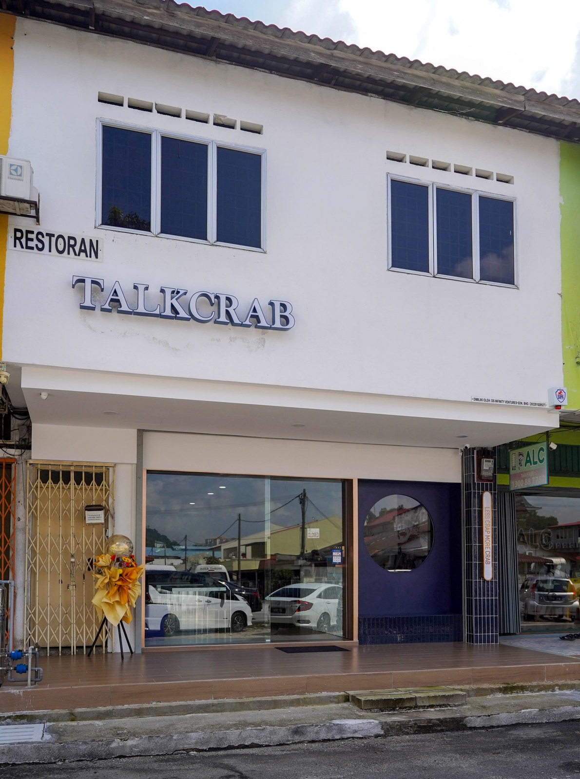 Eat Drink KL | TalkCrab launches first restaurant in Kepong, serving